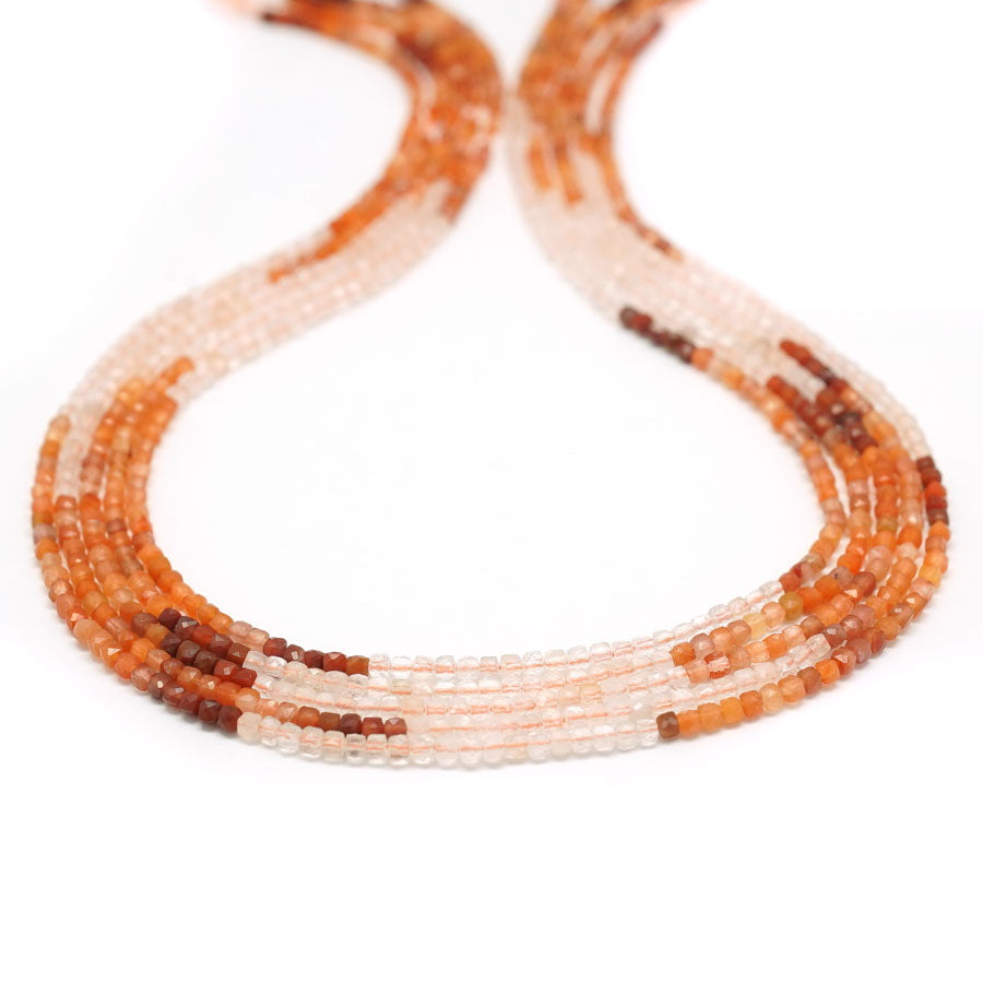 Blood Quartz 2mm Banded Faceted Cube 15-16 Inch – Dakota Stones