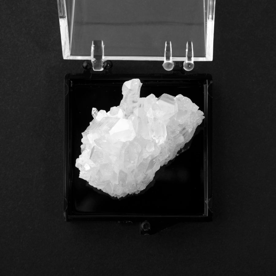 Crystal Quartz 20-40mm Specimen - Limited Editions – Dakota Stones